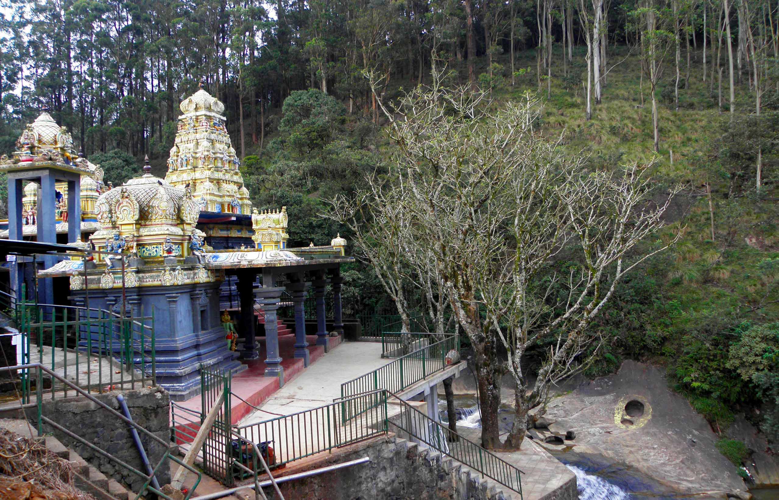 Nuwara Eliya (Sita Amman Kovil) - Triplanka Tours